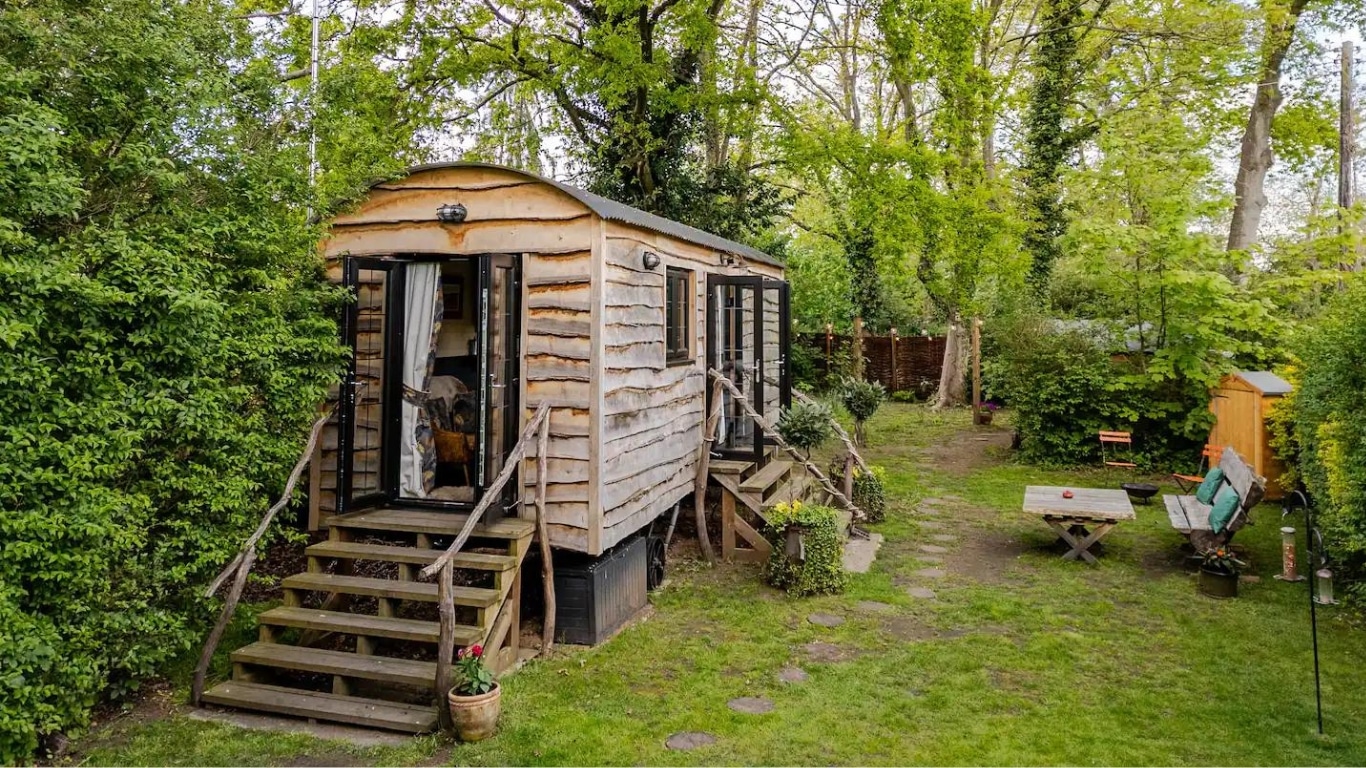 Planning Permission for a Shepherds Hut Air BnB - NAPC